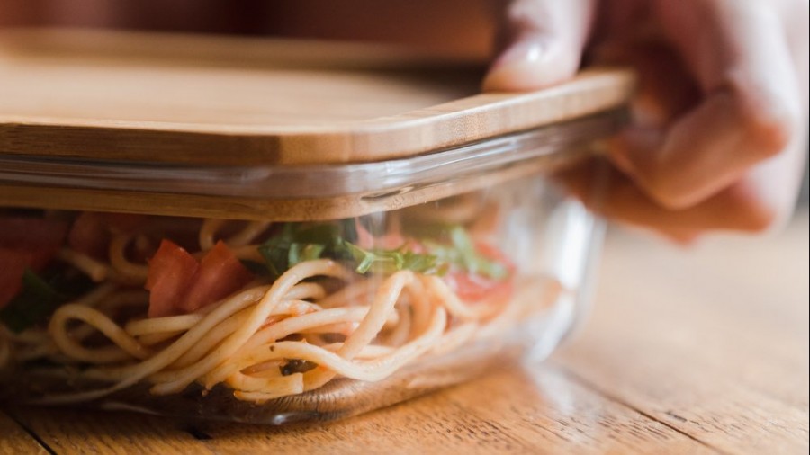 ¿Puedo llevar mi táper cuando compre comida preparada?Consumidora